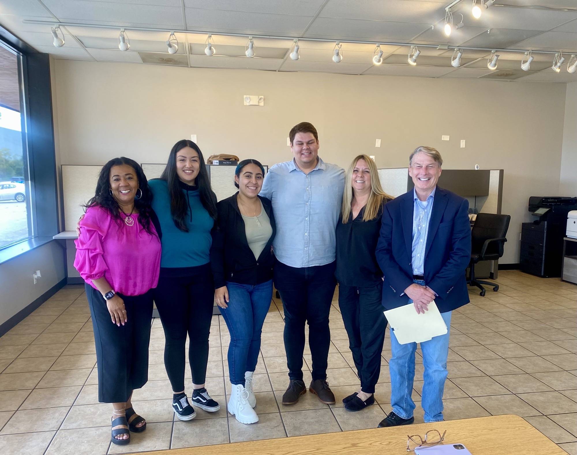 Top Staffing Agency in the US | SURESTAFF Round Lake
